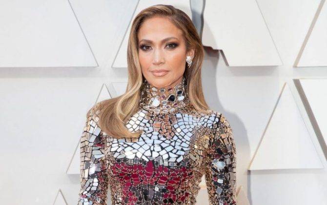 Who Is Jennifer Lopez Net Worth Lifestyle Age Height Weight